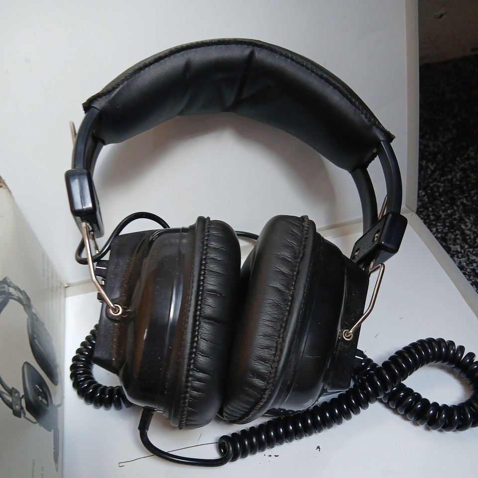 Sony DR-9 Vintage Hi-Fi Stereo Over-Ear Headphones 1970s Vintage Great ...