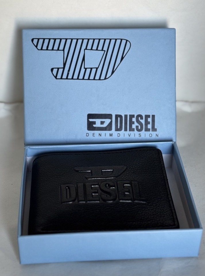 DIESEL Stylish Men's Genuine Leather Bifold Wallet For Men DIESEL ...