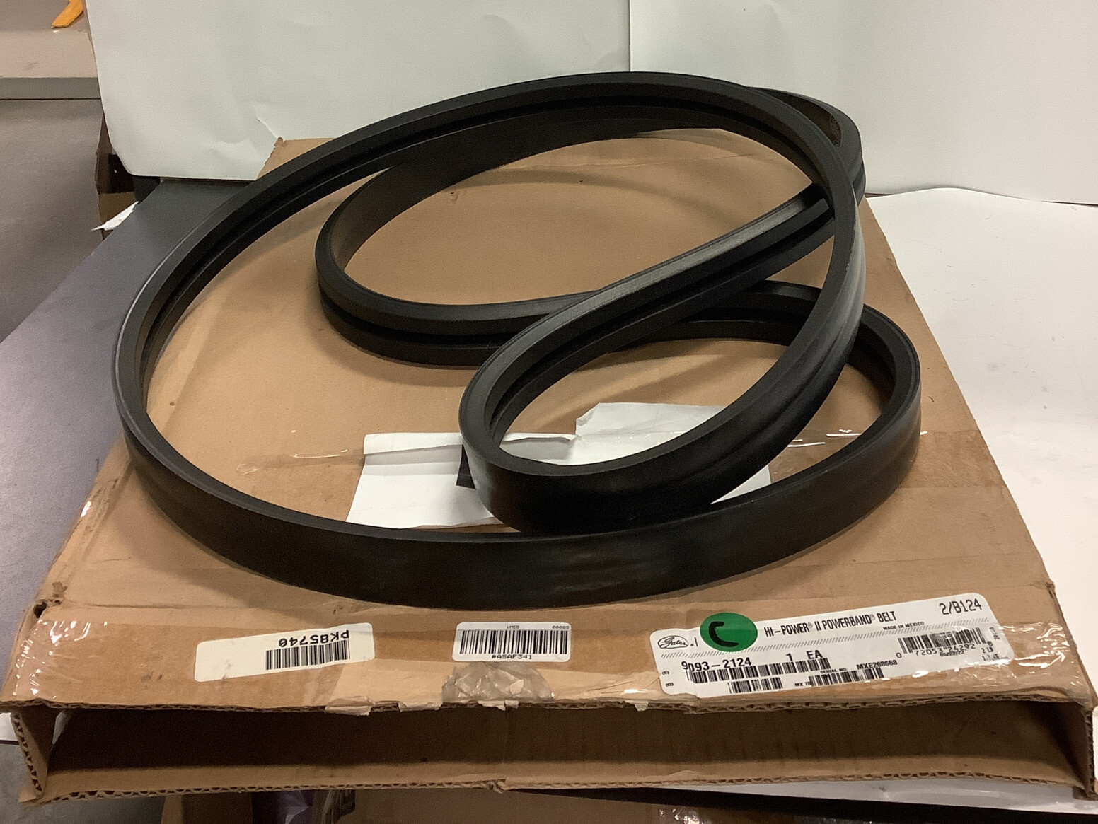 Gates 9093-2124 Hi-Power II Powerband Banded V-Belt 2/B124 125" 13/32 ...