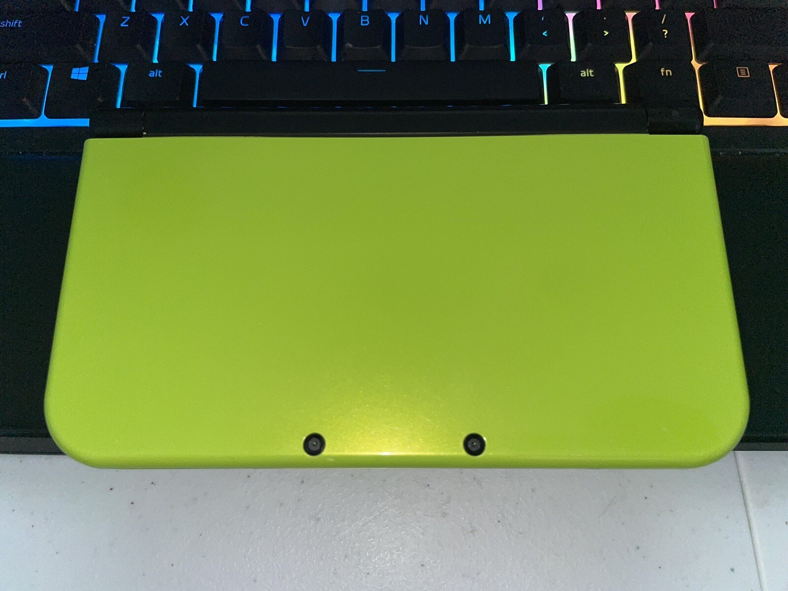 "New" Nintendo 3DS XL Super Mario World New Lime Green Special Edition ...