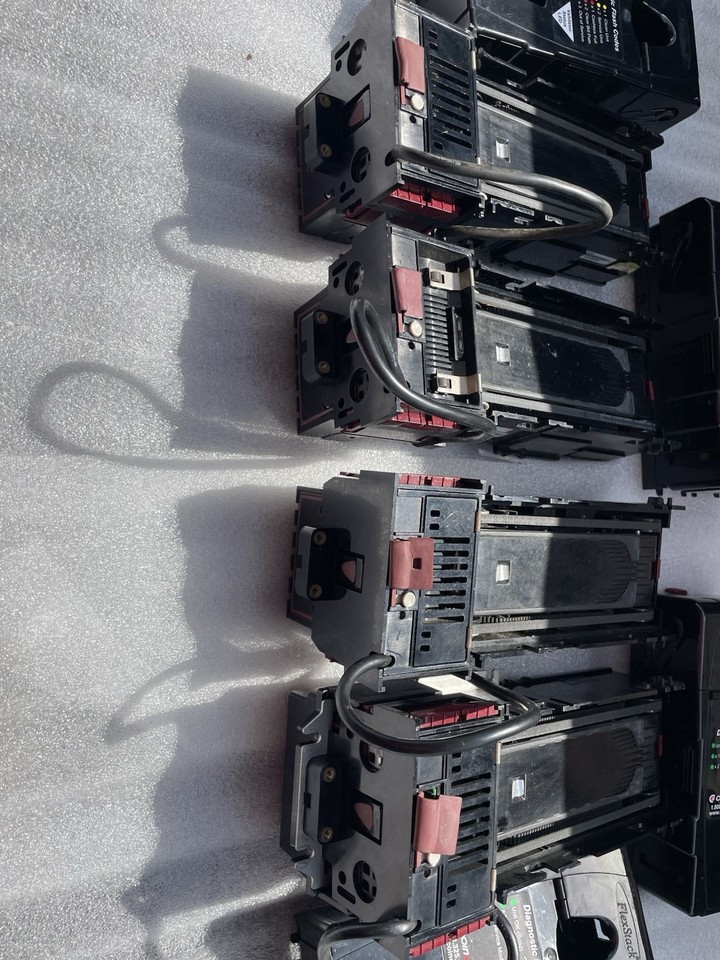 COINCO vantage vx63b25us00 BILL ACCEPTOR PARTS ONLY UNTESTED LOT OF 4 ...