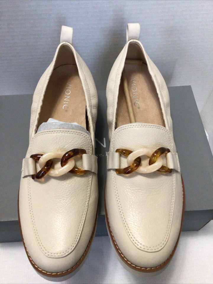 Vionic Cream Cynthia lug sole slip on Leather loafers Shoe 9M | eBay