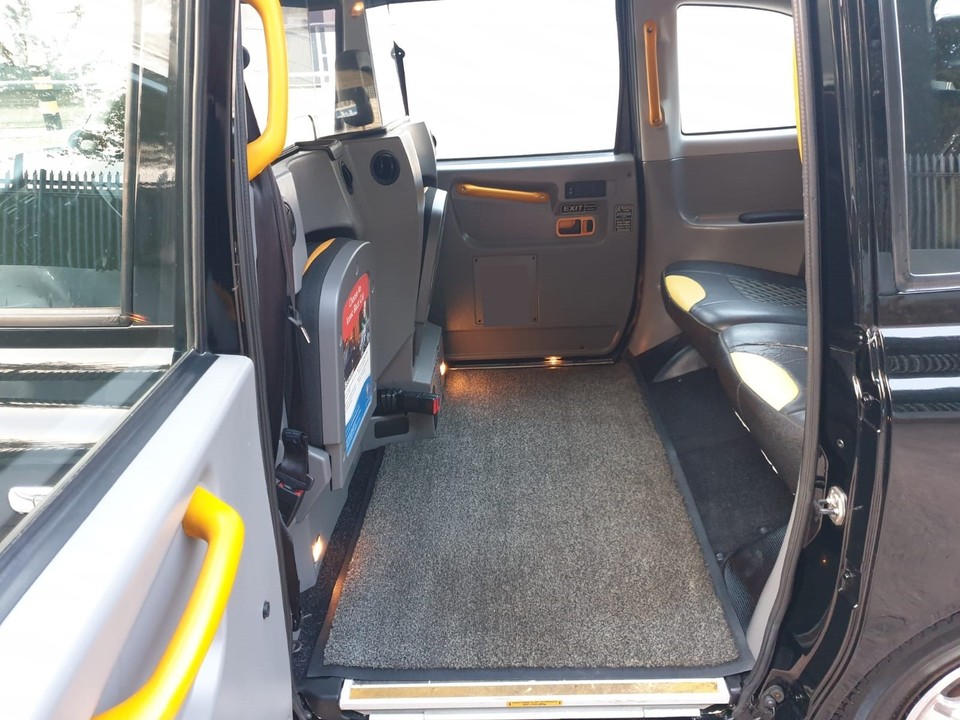 2015 (65) LTI LONDON TAXIS INTERNATIONAL TX4 ELEGANCE BLACK HACKNEY CAB ...