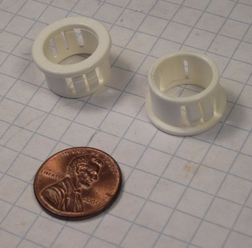 HEYCO #2074 SNAP BUSHING FOR 5/8" DIAMETER HOLE WHITE PLASTIC 1/2 ...