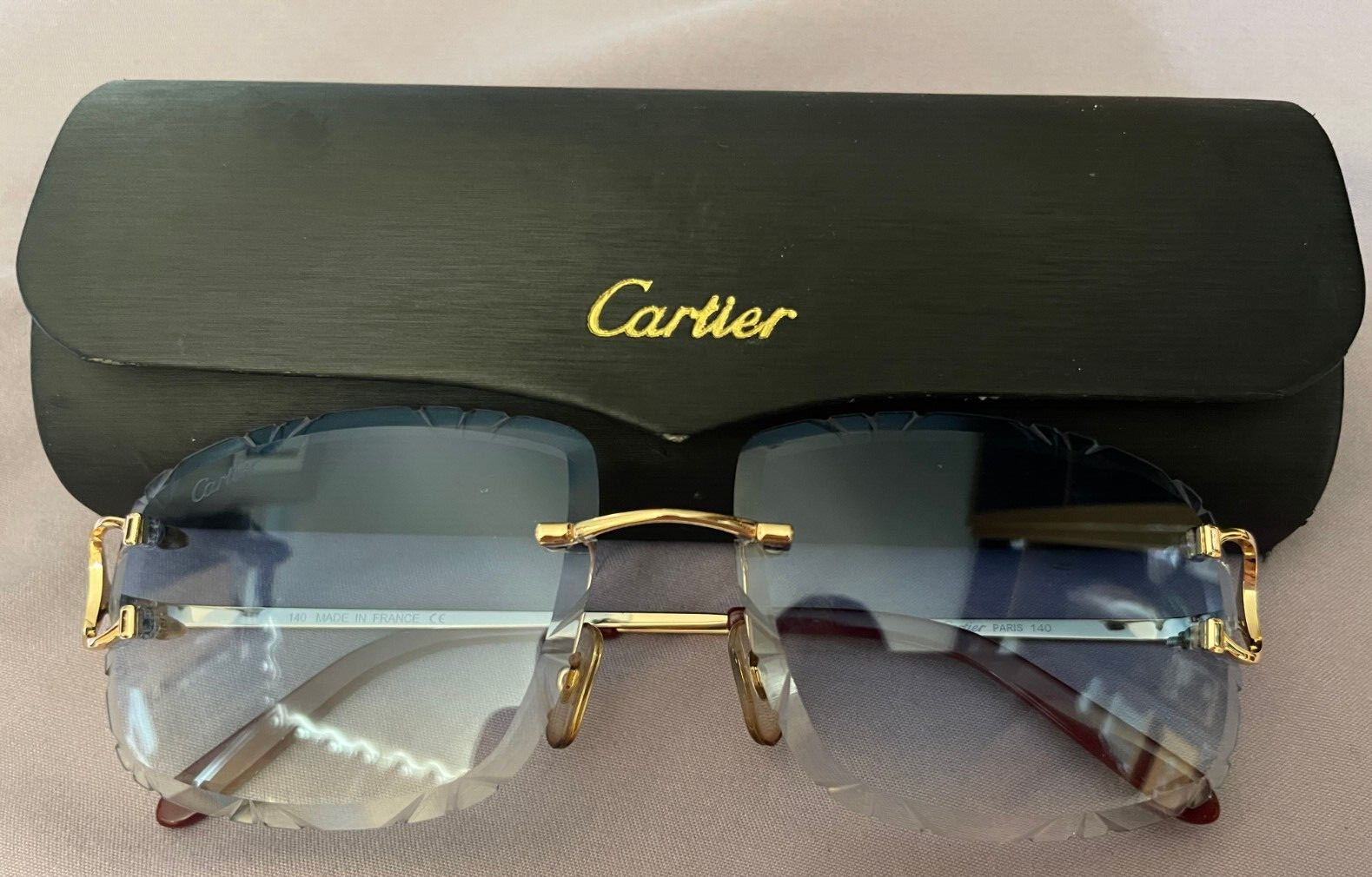 Cartier Big C Diamond Cut Glasses Gold frame - blue l… - Gem