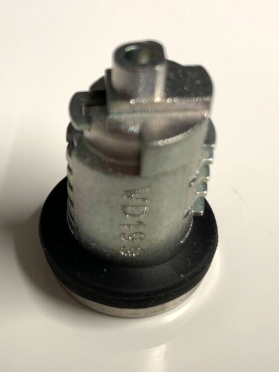 Gas Locker Lock Barrel and 2 Matching WD Type Keys for Coachman Caravan ...