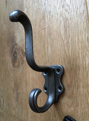 A LOVELY ANTIQUE STYLE CAST IRON DOUBLE COAT HOOK COATHOOK HANGER H1 ...