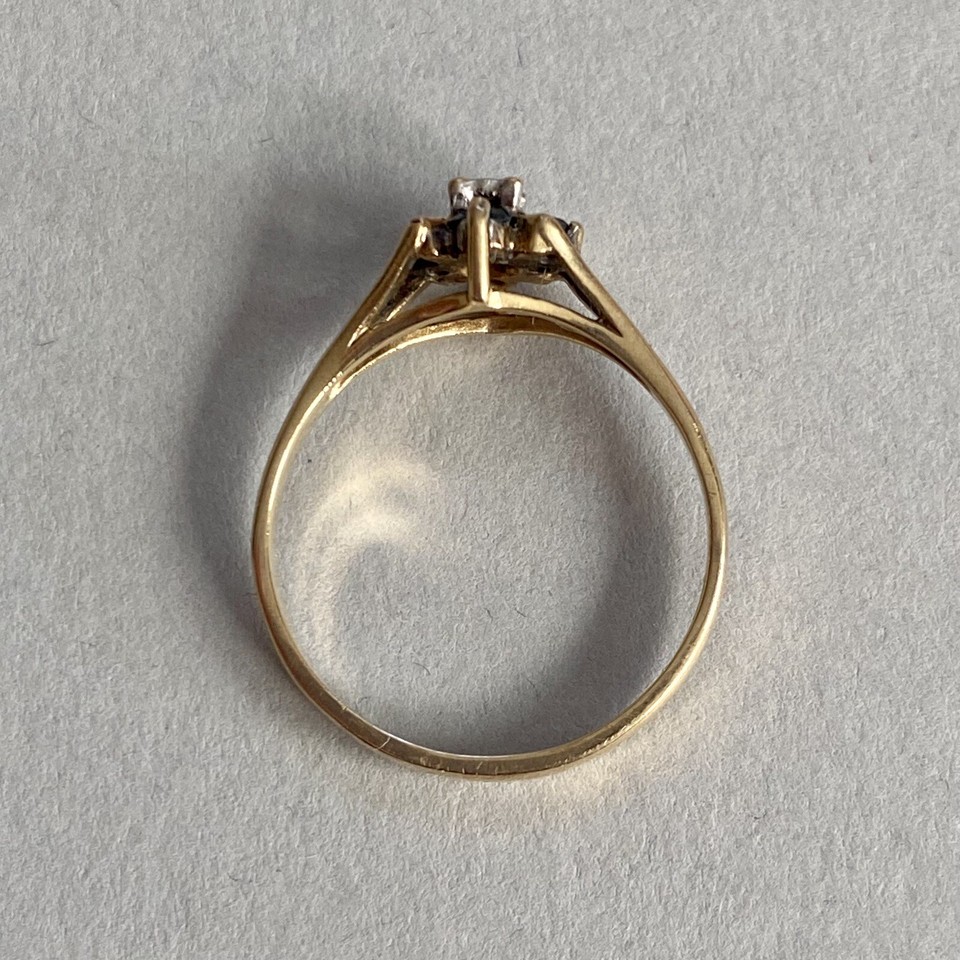 9ct Gold Sapphire & Diamond Cluster Ring Vintage 1981 Edinburgh ...