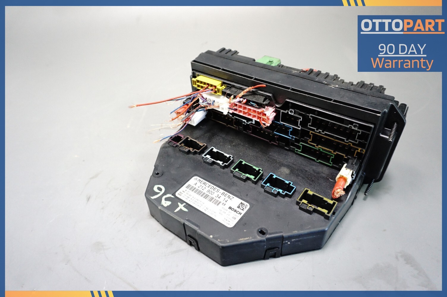 2010-2020 MERCEDES W204 C300 GLK350 E350 CLS550 Front SAM Module Relay ...