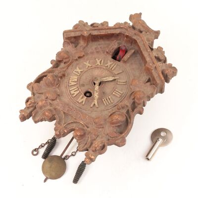 Lux Pendulette Novelty Clock with Red Bobbing Bird and Key - DT1359 | eBay