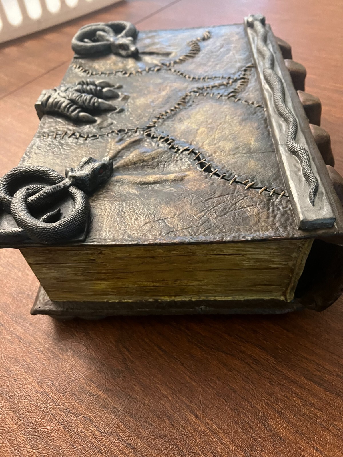 Hocus Pocus Book Replica VERY GOOD | eBay