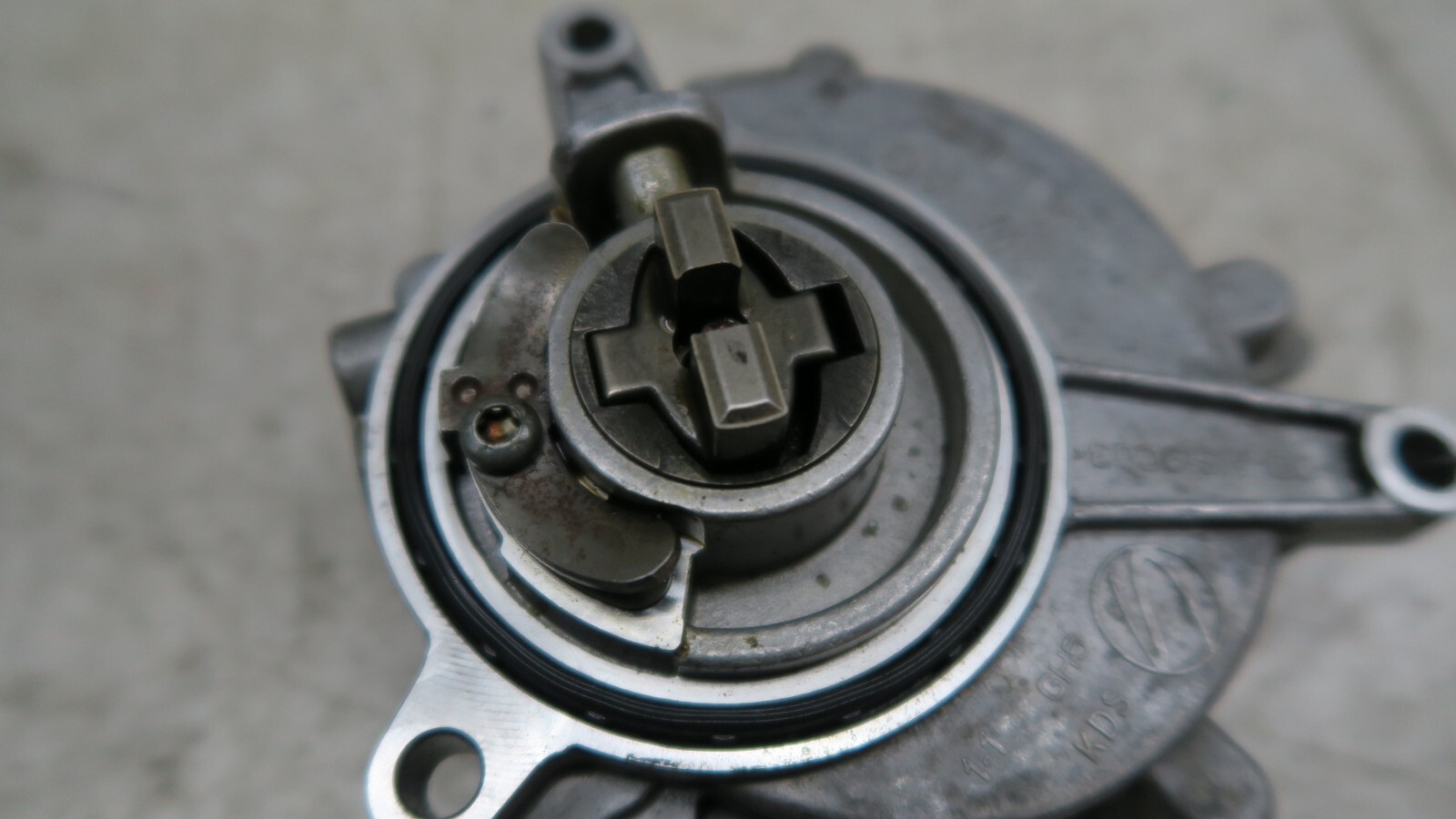 2018-2021 Audi S5 OEM 3.0L Engine Vacuum Pump 06M145100 | eBay