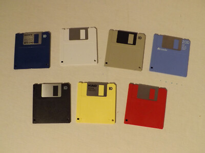 10 Stück 3,5 Zoll-Disketten, verschiedene Farben, formatiert | eBay
