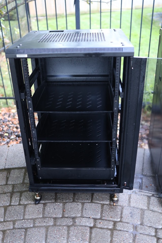 Rotel 2000 series RB RC RD RE RT with Case, Stand/power Conditioning ...