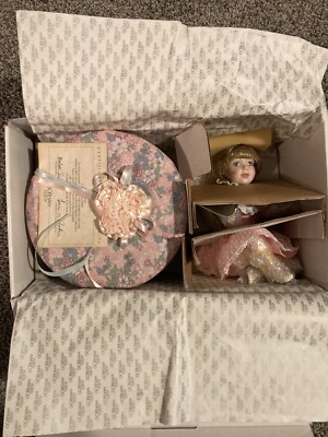 Vintage Limited Edition Gorham Doll With Hat Box And Hat Chelsea Bonnet ...
