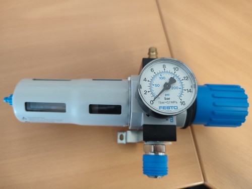Filter-Regelventil LFR-38-D-MIDI+Manometer MA 50-16-14-EN FESTO 159582 ...