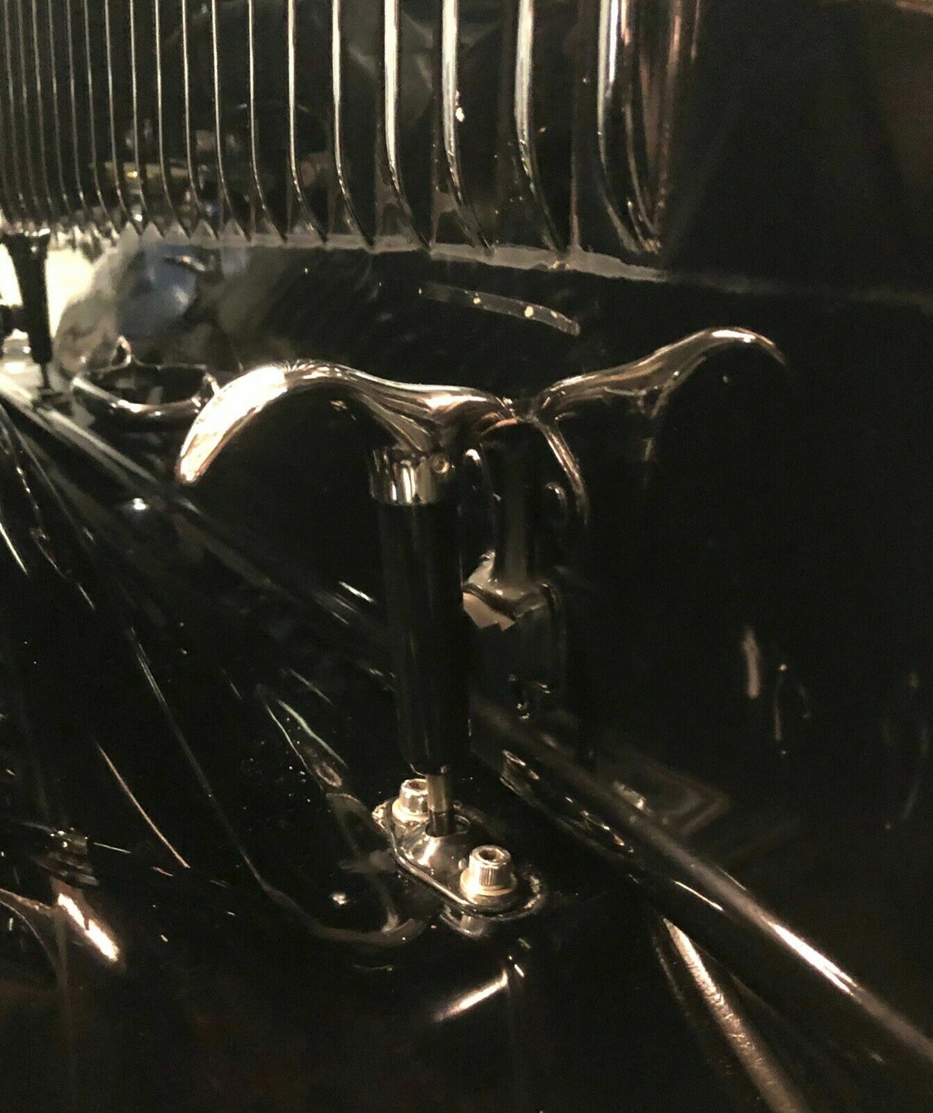 EARLY STYLE 1932 FORD HOOD LATCHES NEW HIGH QUALITY REPRODUCTION (SET ...