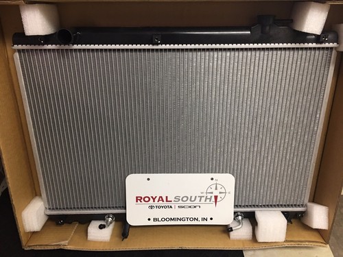 Toyota Highlander 01-07 4cyl 2.4L Radiator Assembly w/ Cap Genuine OEM ...