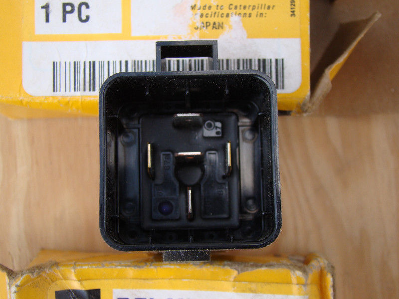 GENUINE 12V CATERPILLAR RELAY NEW 115-1615 1151615 FAST Shipping CAT ...