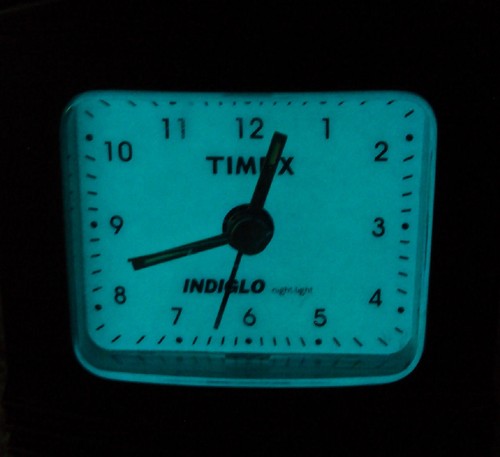 Timex INDIGLO Blue Night Light Travel Alarm Clock Battery Operated | eBay