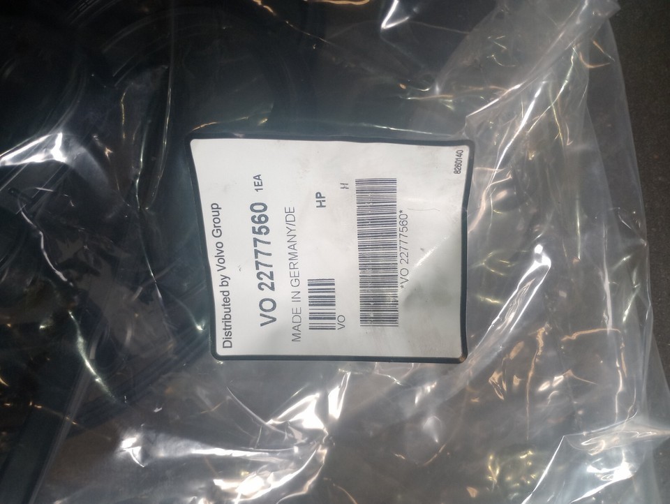 Set of 2 New Volvo/mack d13/mp8 valve cover gasket OEM 22777560 | eBay