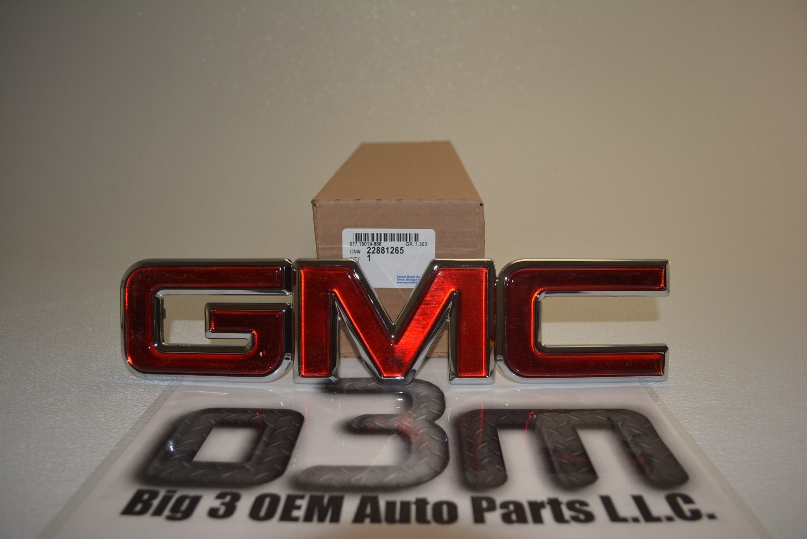 GMC Sierra Savana Yukon Red And Chrome Front Grille Emblem OEM new | eBay