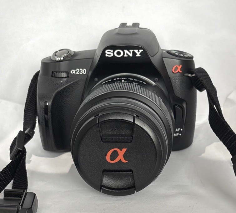 Sony Alpha A230 DSLR Camera 10.2MP + 18-55mm f/3.5-5.6 Lens | eBay