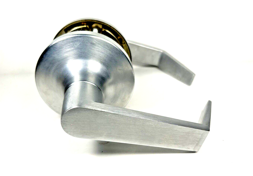 Yale BAU5408LN US26D Interchangeable Core Entry Classroom Lever Lockset ...