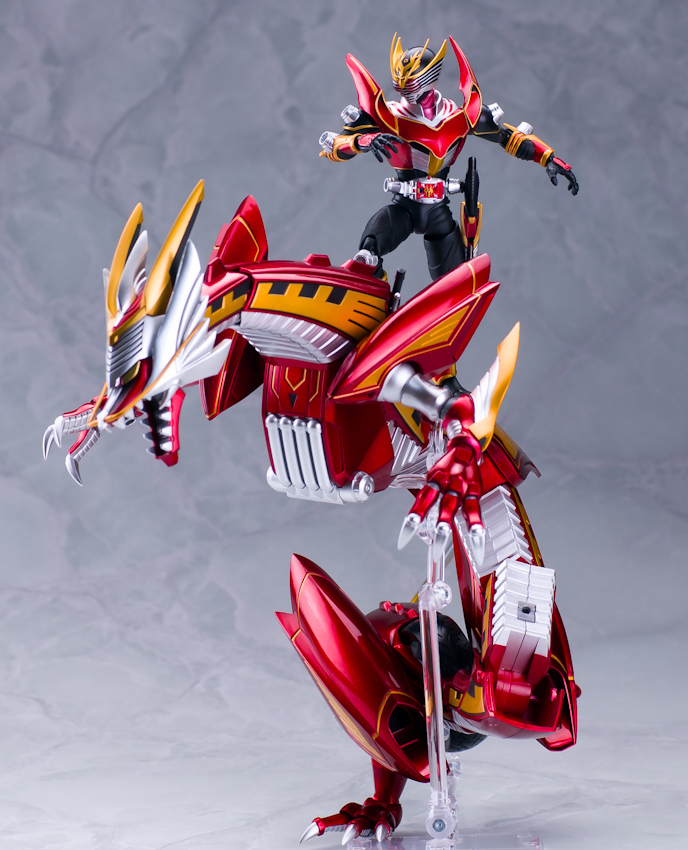 Dragon Knight S.H.Figuarts Kamen Masked Rider Ryuki Survive ...