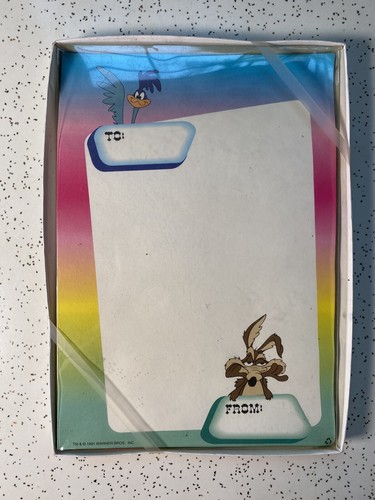 1992 Road Runner & Wylie Coyote Letter Writing & Envelope Set ...