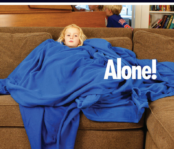 BLANKEEZ Prank Fake Gag Funny PARODY Gift Box birthday Snuggie Blanket ...