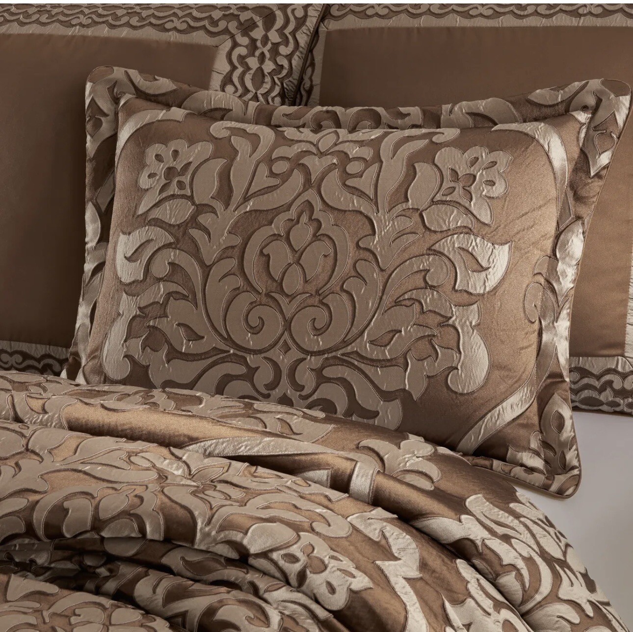 NIP J. Queen New York Surano Copper Queen Comforter Set 4 Pc | eBay