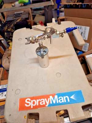 Binks Model 115 Detail / Touch Up gun with 8oz Binks Cup | eBay