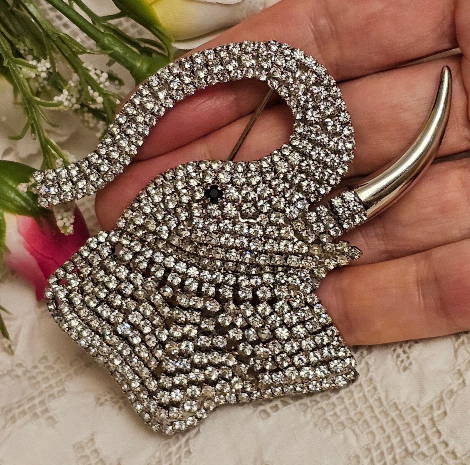 Vtg BUTLER & WILSON B&W Swarovski Crystal Silver Tone… - Gem