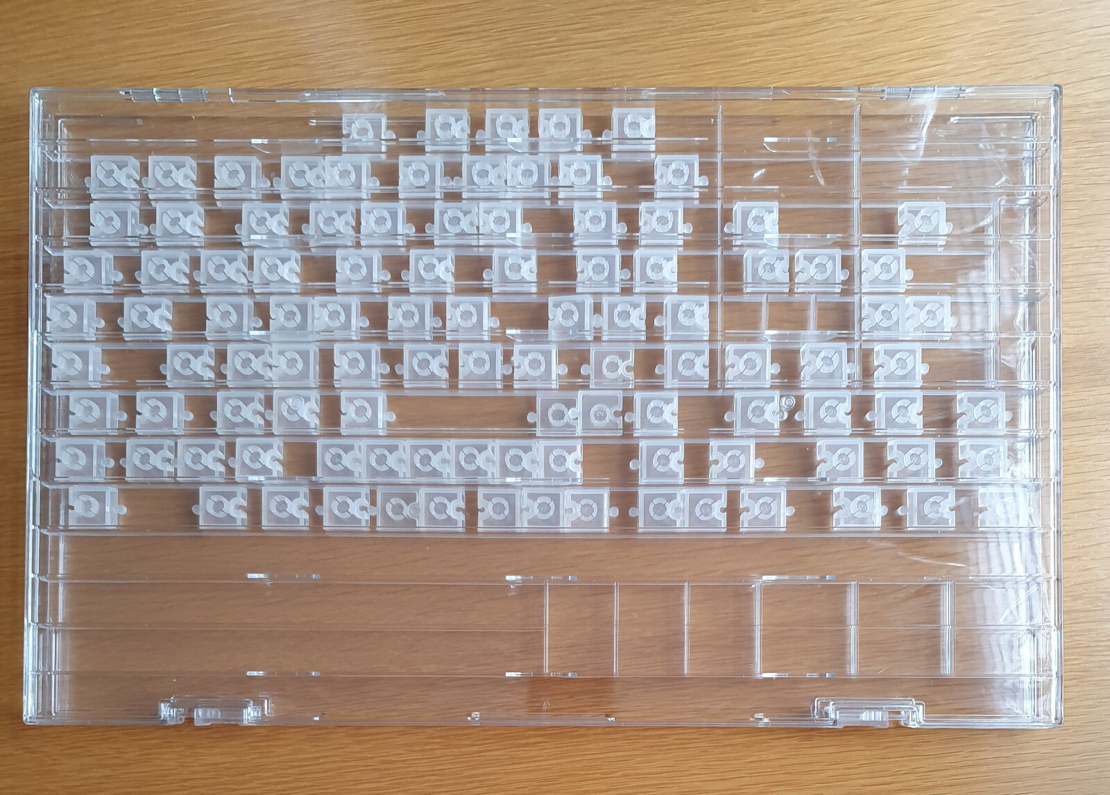 [UK] [H] QwertyKeys QK80 Keyboard Kit, SA Espresso keycaps, SA Espresso ...