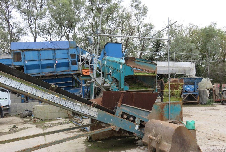 POWERSCREEN VIBRATING DOUBLE DECK SCREENING BOX / RECYCLING / SOIL ...