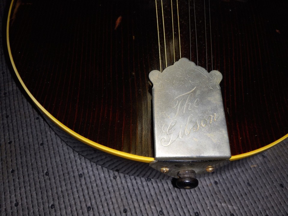 Vintage 1928 Gibson A model Mandolin label serial number and FON intact ...