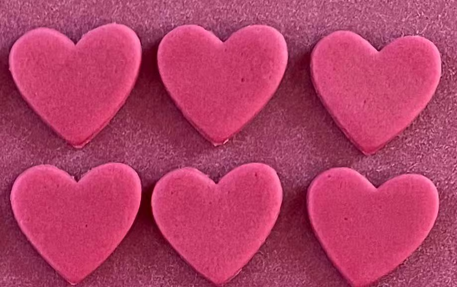 Edible 25 MiXED PiNK HeaRTS Fondant Cake Decorations Icing Toppers ...