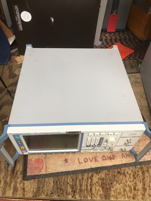 Rohde & Schwarz SFU Broadcast Test System 100 kHz 3 GHz Opt. B1 3 4 5 6 ...