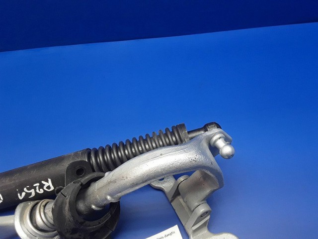 MERCEDES R320 CDI W251 2007 RHD Rear Tailgate Gas Strut Spring Right ...