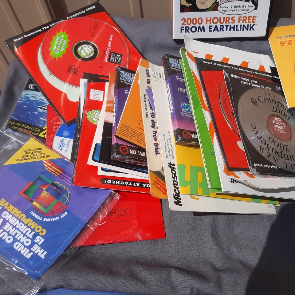 (30) Compuserve Juno Kmart Prodigy MSN EarthLink Cyberspace CDs ...