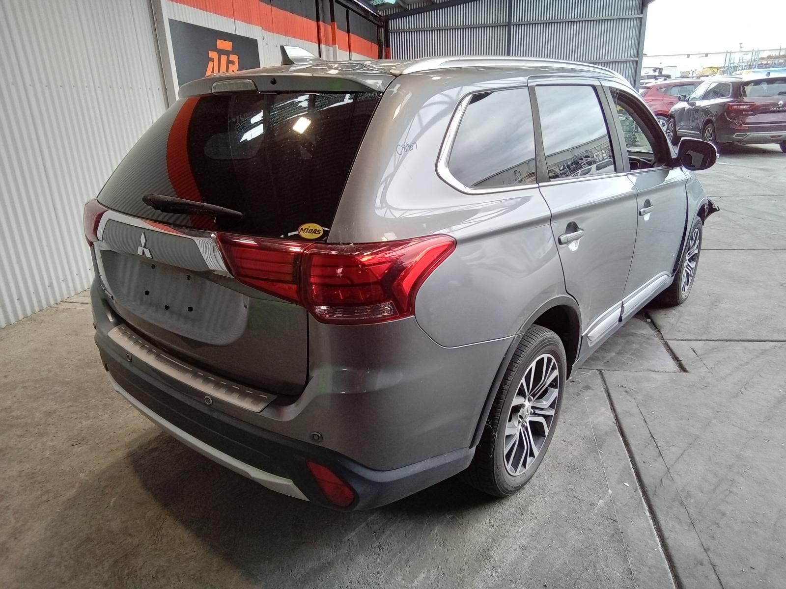 MITSUBISHI OUTLANDER 10/12-07/21 RIGHT FRONT DOOR LOCK MECHANISM ZJ-ZL ...