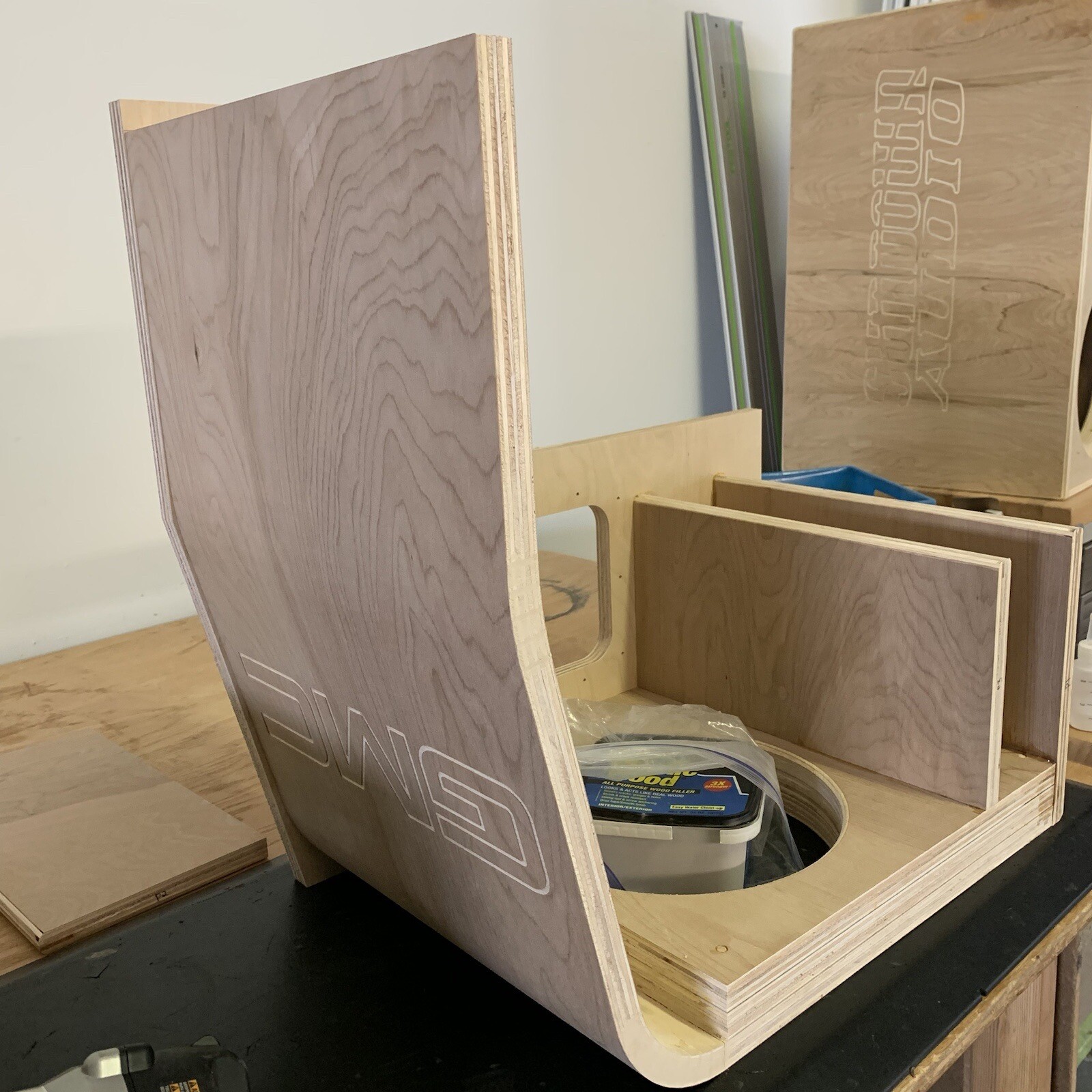 Custom Truck Rear Seat Center Console Subwoofer Box for JL Audio 12w7 ...