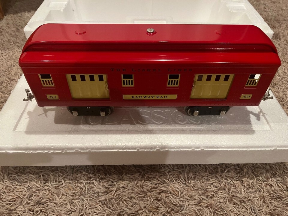 Pristine Lionel Classics Standard 300 Series Set 6-13400. 323 324 325 ...