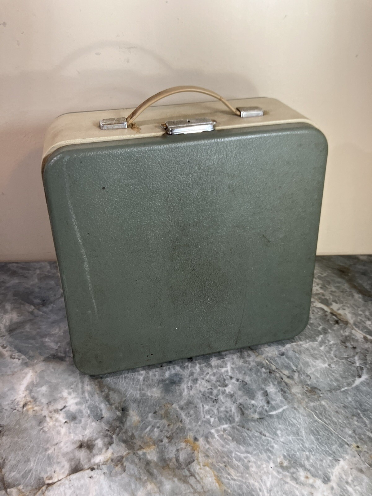 Olympia De Luxe SM7 Typewriter With Case Rare Script Cursive Typeface ...