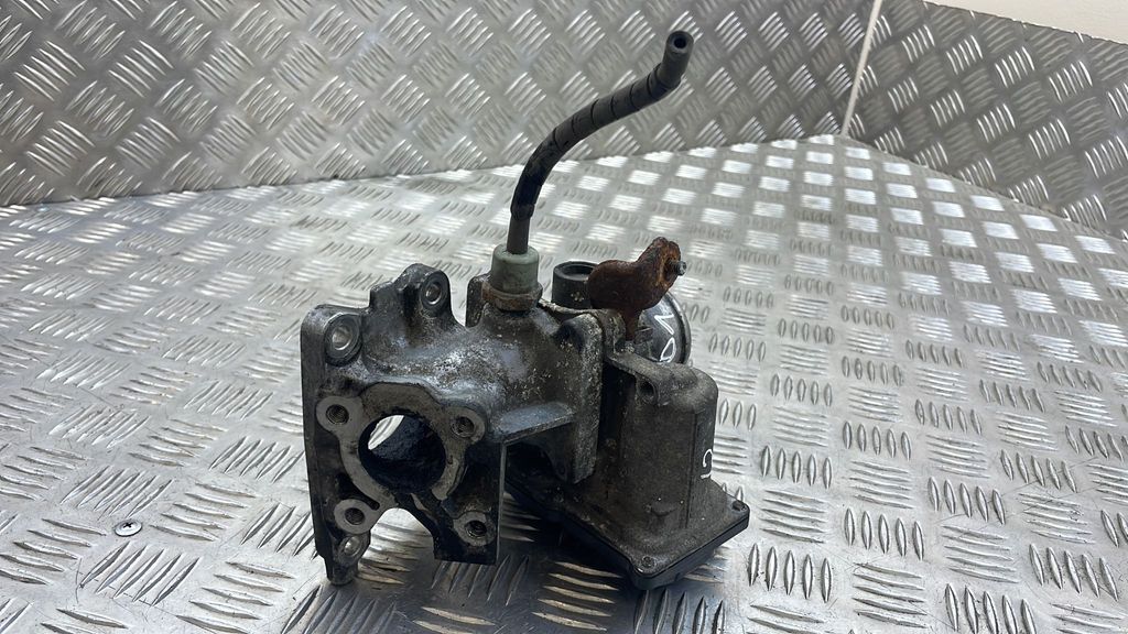 Toyota Urban Cruiser (XP110) 2010 Diesel throttle valve JUL21355 | eBay