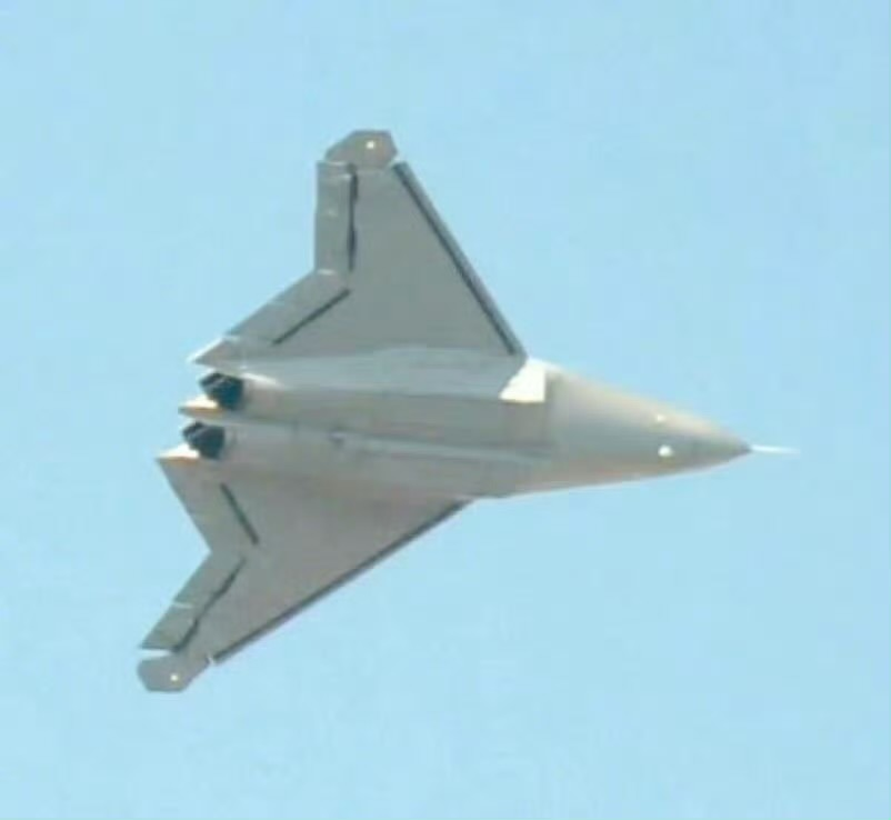 MicroDetail MD-68 1/700 Scale SAC J-50 / J-XDS 6th Gen Stealth Fighter ...
