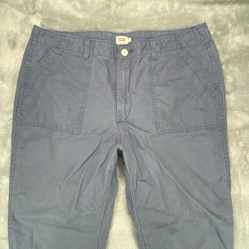 Levi's Pants Women's 32 Capris Light Weight Gray 100% Cotton Capri Size ...