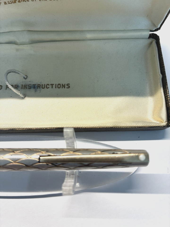 Vintage SHEAFFER 902 LADY SHEAFFER BALLPOINT PEN IN CASE | eBay