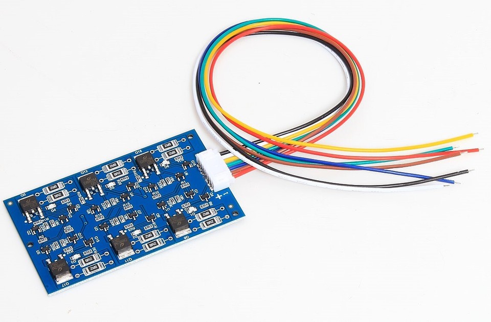 Maxwell Farad Super Capacitor Balancing Circuit For 6 x 2.7V in Series ...